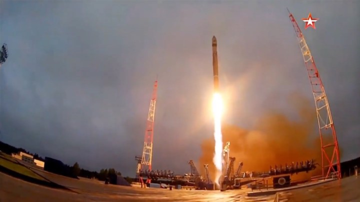 Heavenly Bodies – Part III – airscape Magazine